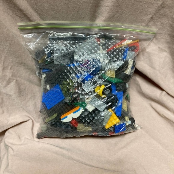 Lego | Toys | 2 Pounds Assorted Lot Of Lego Lot 2 | Poshmark